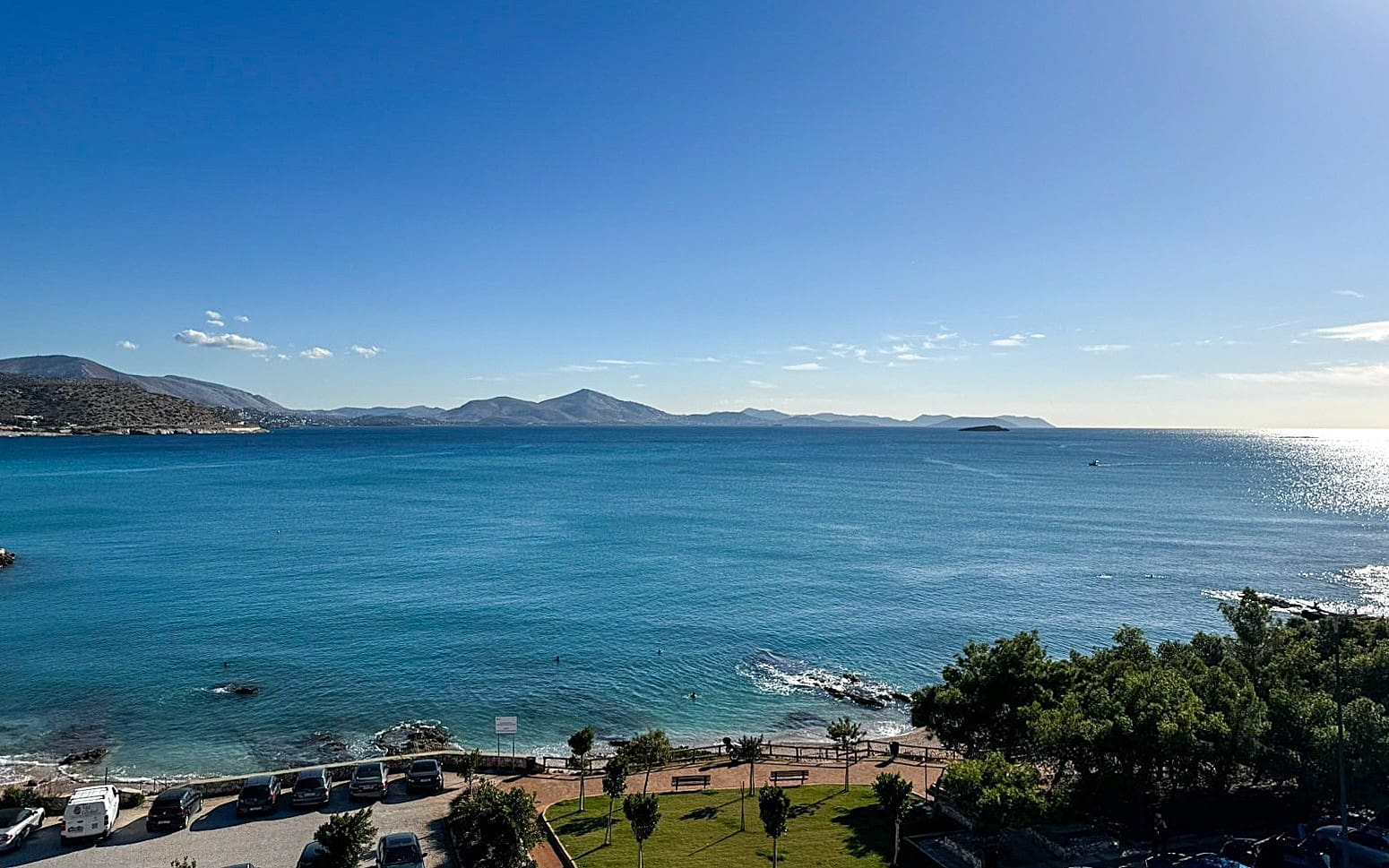 Varkiza Real Estate: Luxury Properties & Investment Opportunities